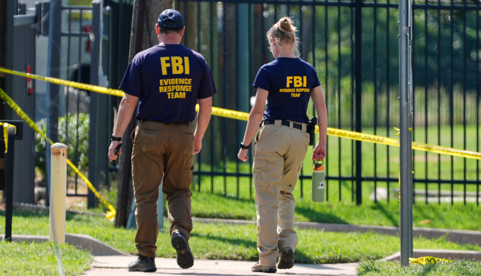 Az FBI republikánus szenátorok után kémkedett - Magyar Alternatív